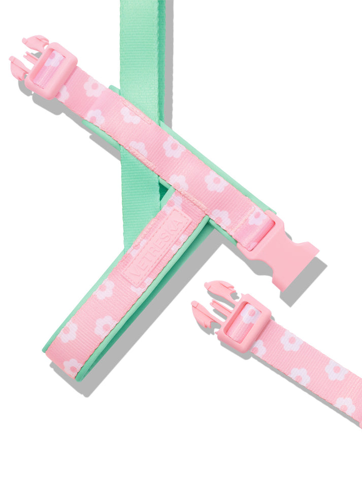 Shop VETRESKA | Flora Pet Harness & Leash Set